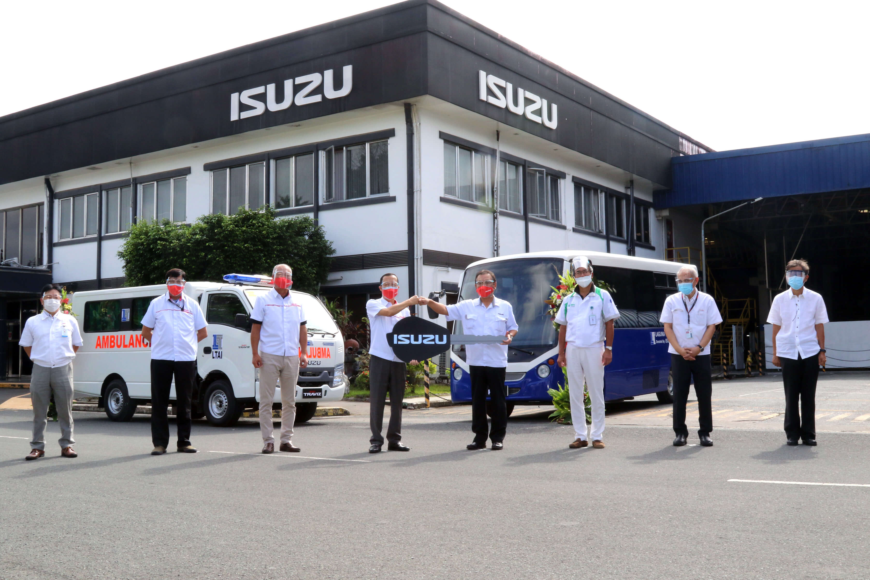 Isuzu PH turns over Traviz Ambulance and PUV to Laguna Technopark ... Isuzu PH turns over Traviz Ambulance and PUV to Laguna Technopark ...